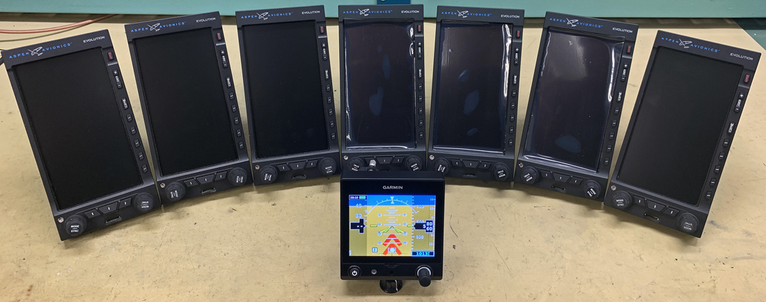 Aspen Series EFD1000/E5 vs Garmin G5 – SAMIONICS